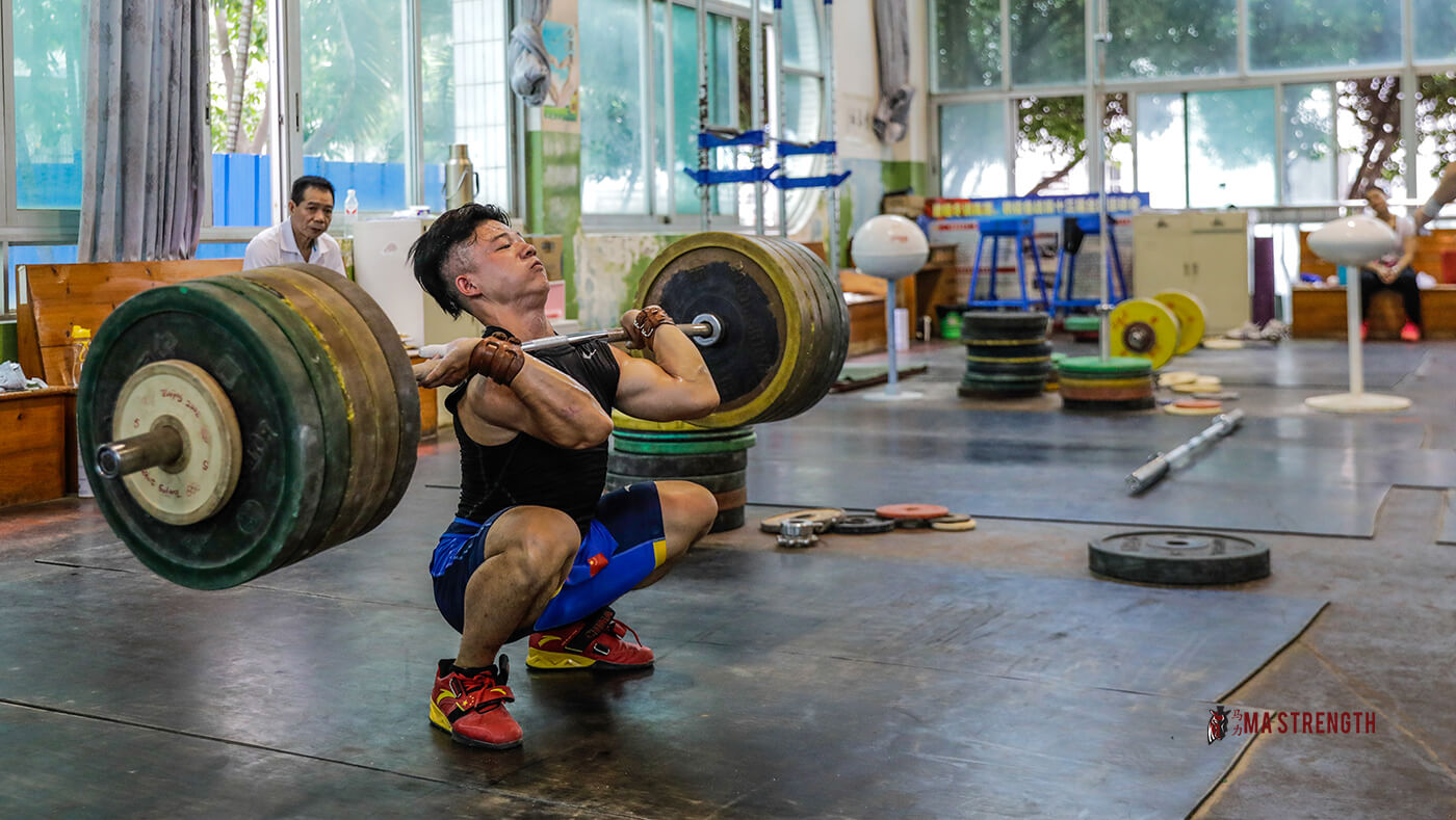 Front Squat - Robertson Training Systems